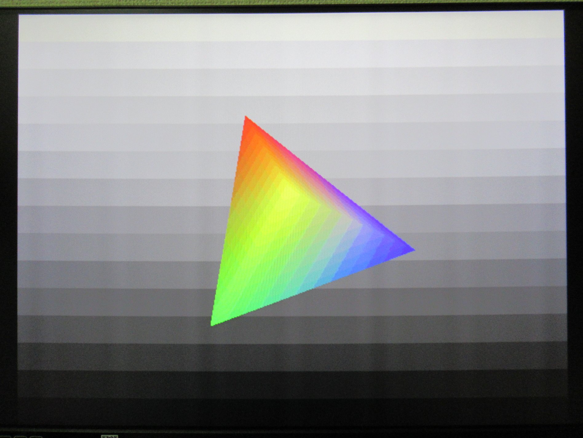 GitHub - pgate1/Polygon-Gouraud_shading: polygon sample of Gouraud shading.